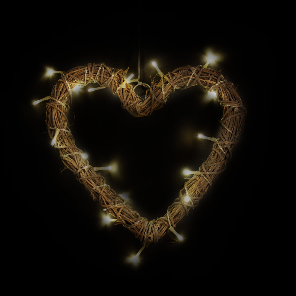 Rattan Heart Wall Plaque